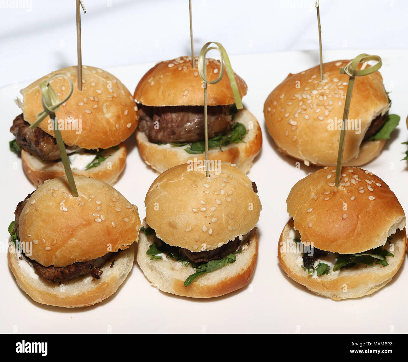 Mini burger buns hi-res stock photography and images - Alamy