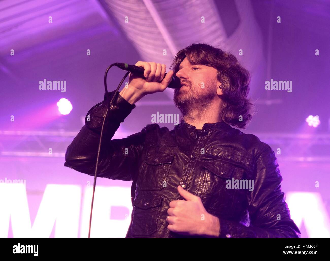 Brit pop hi-res stock photography and images - Alamy