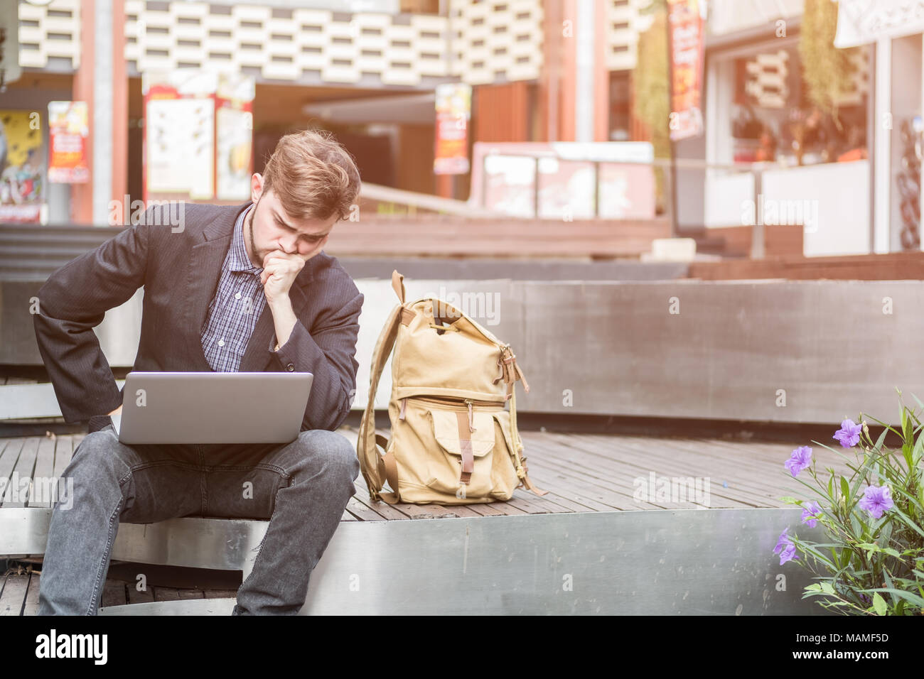 Focus under stress hi-res stock photography and images - Alamy