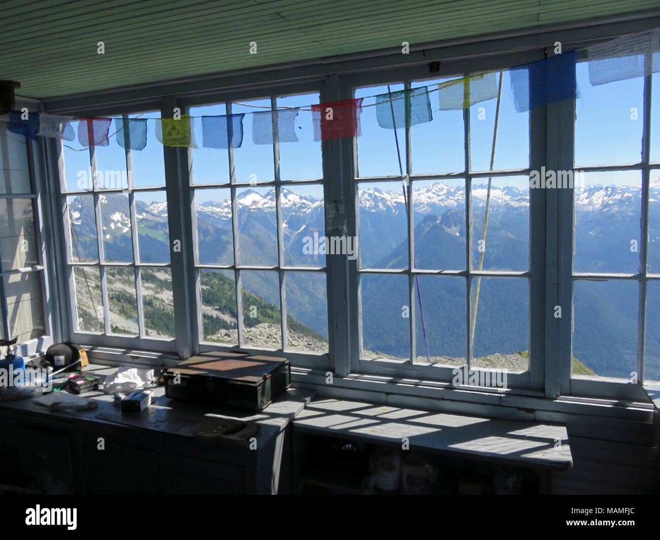 Hidden Lake Lookout at North Cascades NP in WA Stock Photo - Alamy