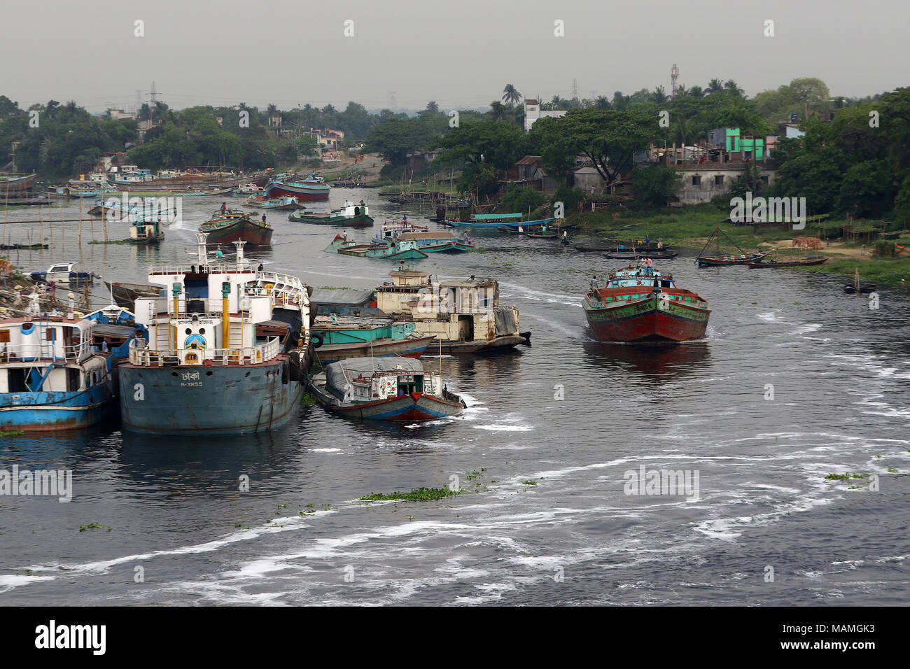 Turag river pollution hi-res stock photography and images - Alamy