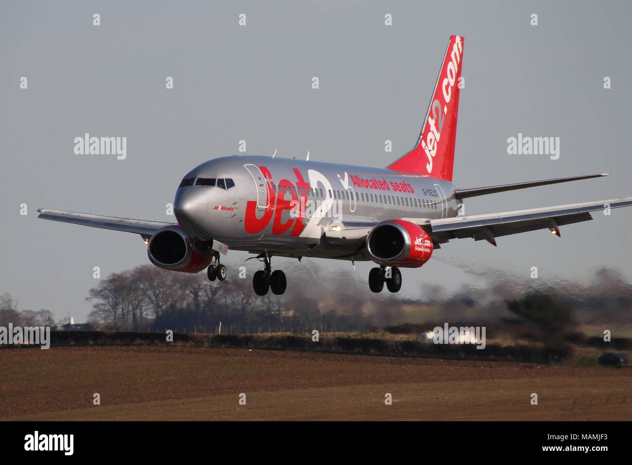 Jet2 boeing 737 737 300 hi-res stock photography and images - Alamy