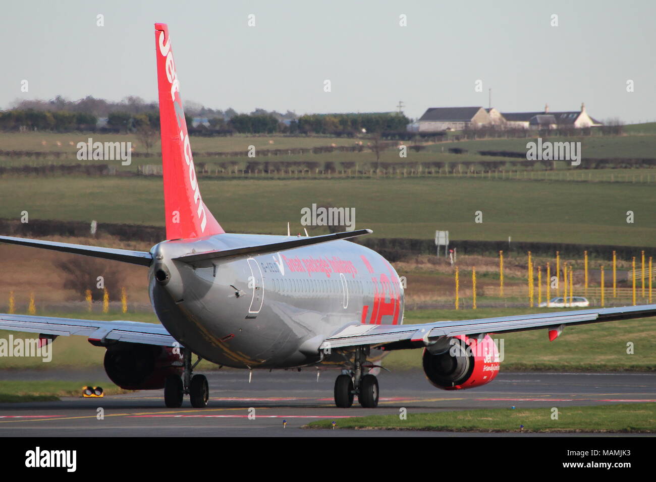 737 Classic High Resolution Stock Photography and Images - Alamy