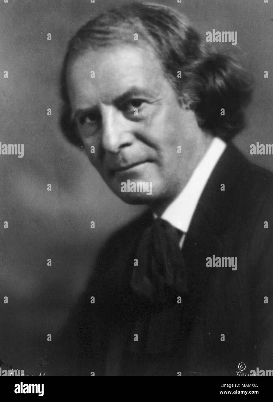 Elbert hubbard hi-res stock photography and images - Alamy