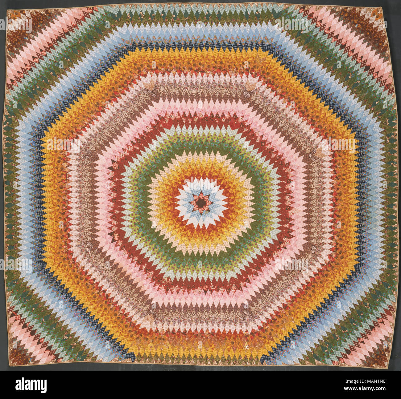 Sunburst quilt hi-res stock photography and images - Alamy