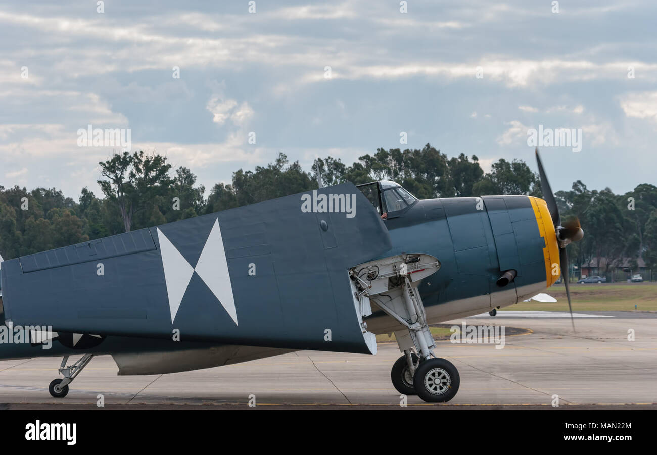 Tbm grumman avenger hi-res stock photography and images - Alamy