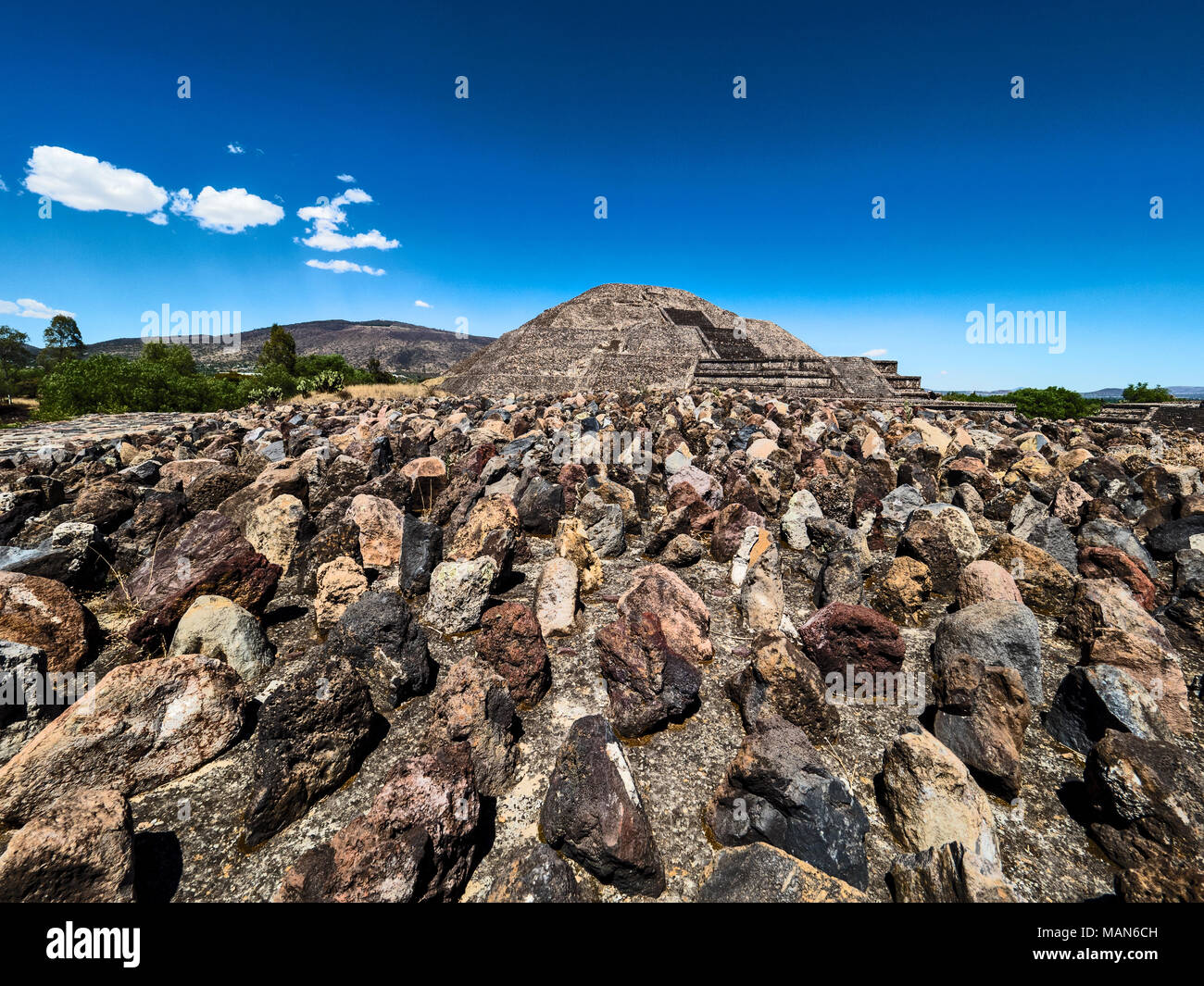 Aztec ruins in teotihuacan hi-res stock photography and images - Alamy