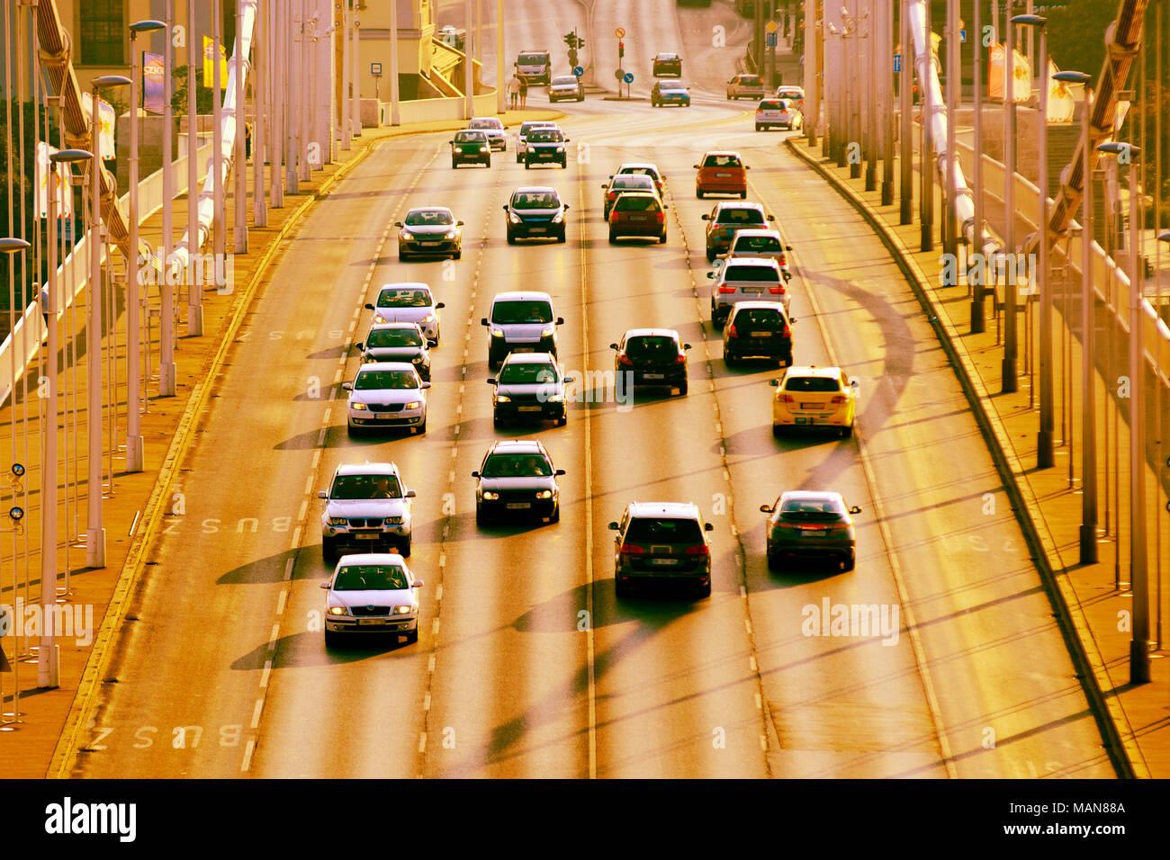 Car traffic on bridge highway hi-res stock photography and images - Alamy