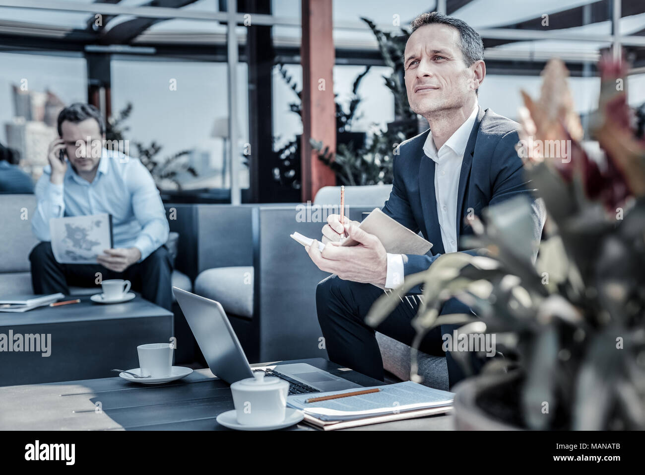 Taking notes hi-res stock photography and images - Alamy