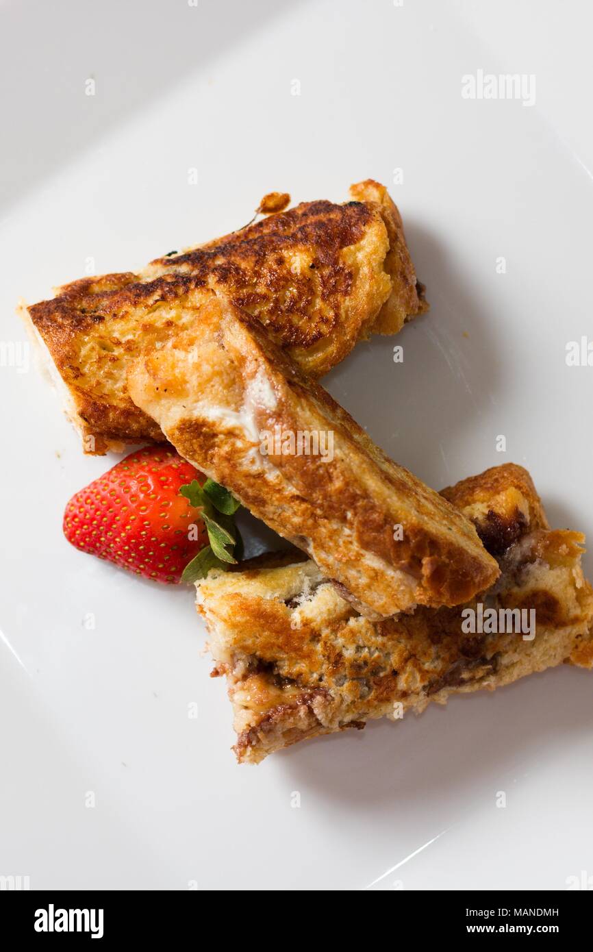 Strawberry top down hi-res stock photography and images - Alamy
