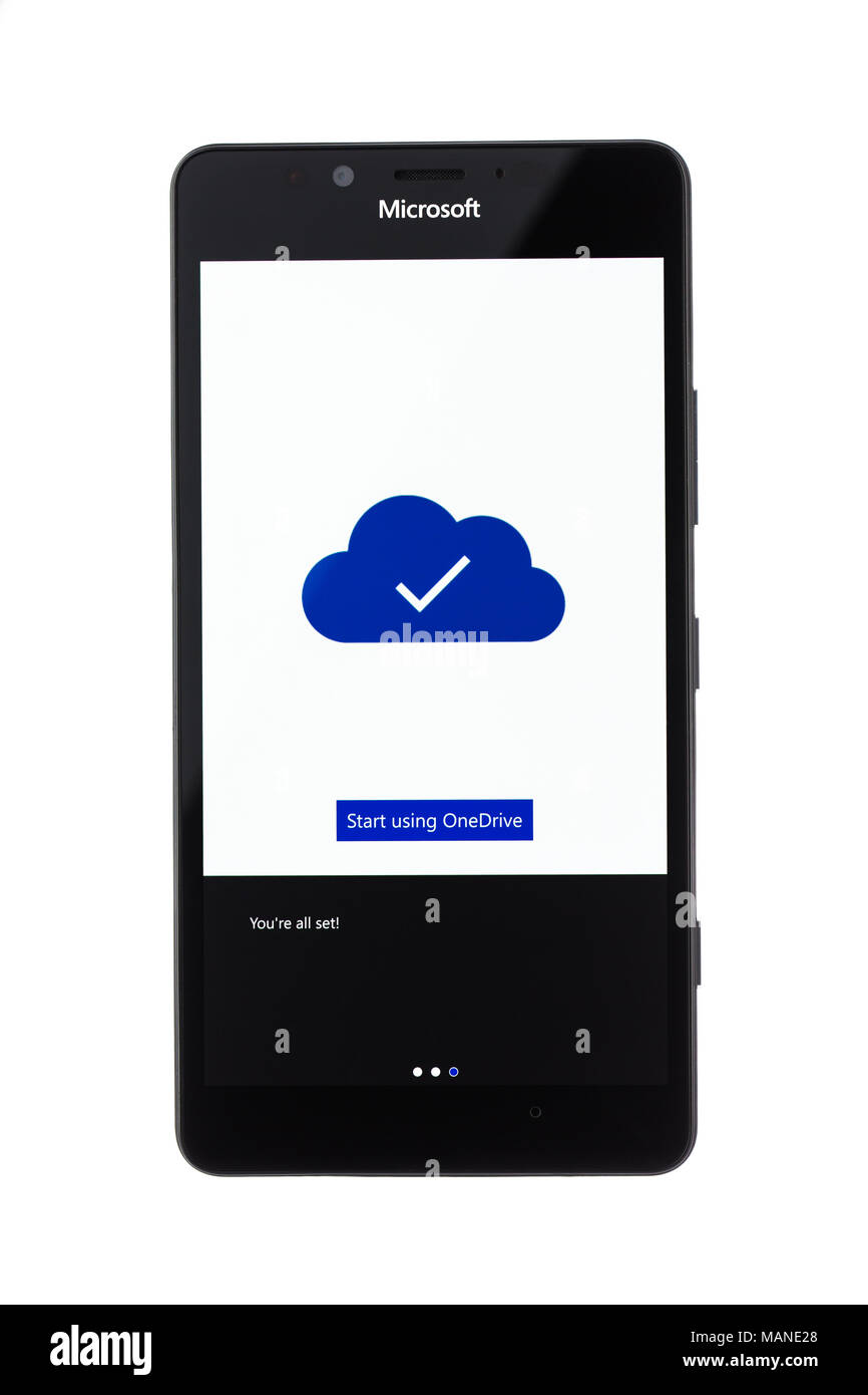 Windows 11 mobile hi-res stock photography and images - Alamy