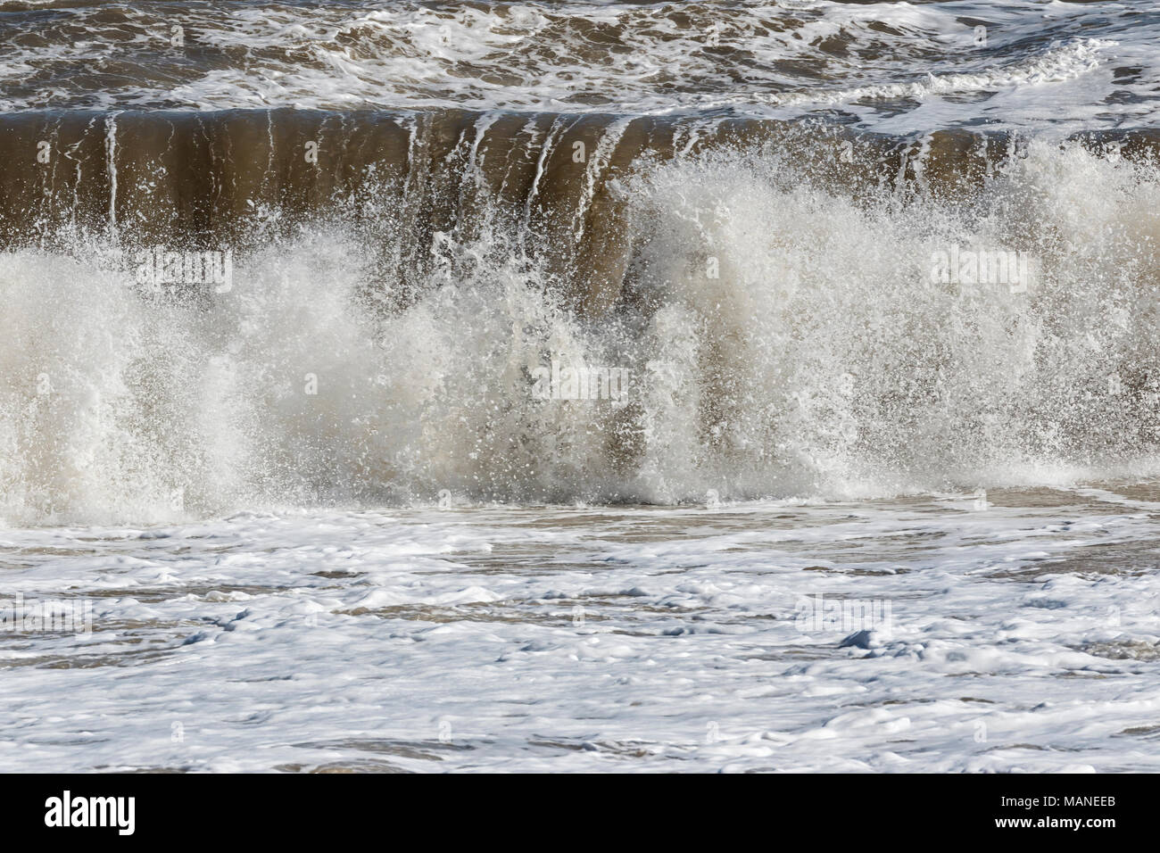 Sea sculpture, breaking waves and water Stock Photo - Alamy