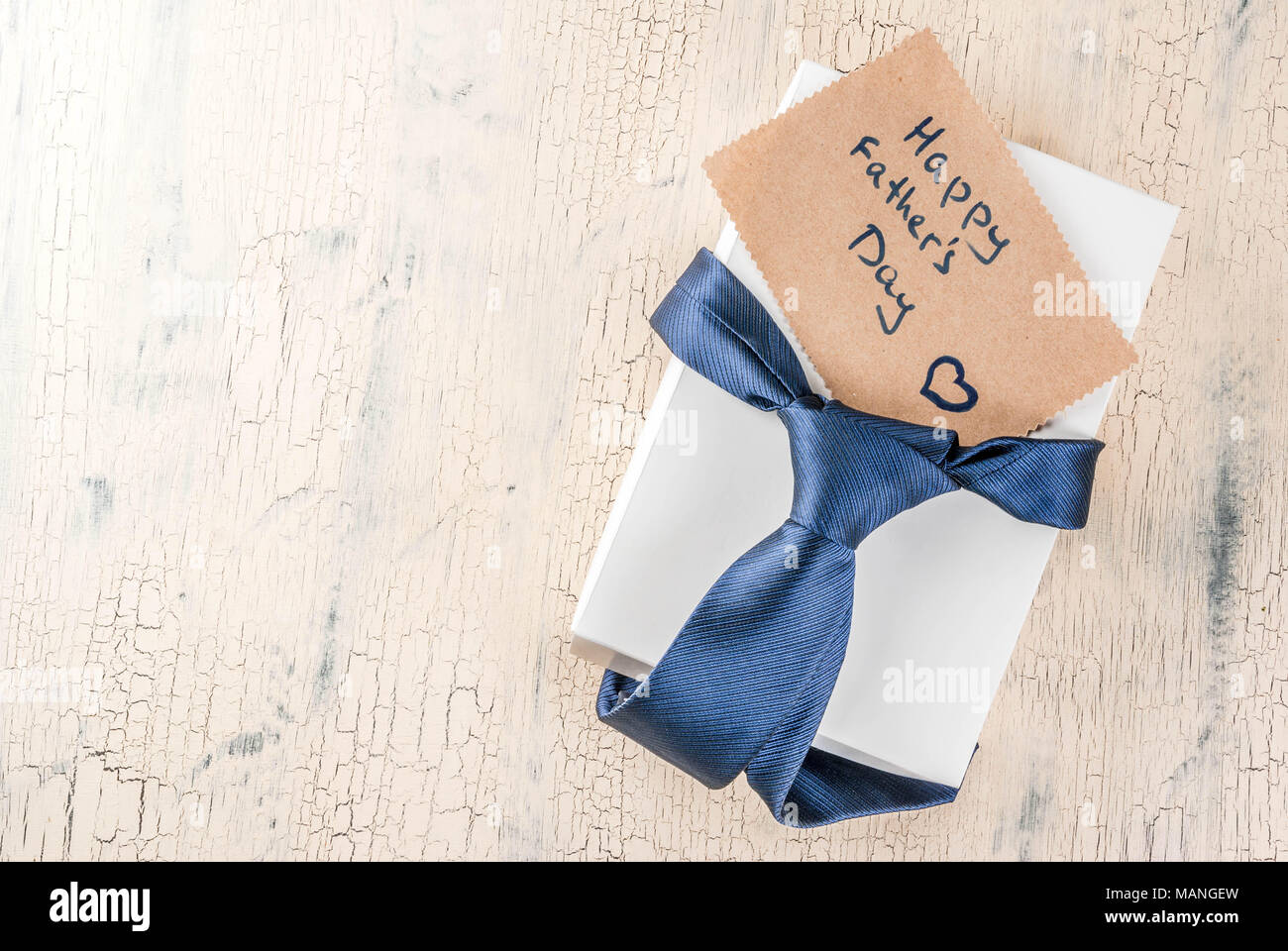 Father's Day gift concept, greeting card background, gift box, tie ...