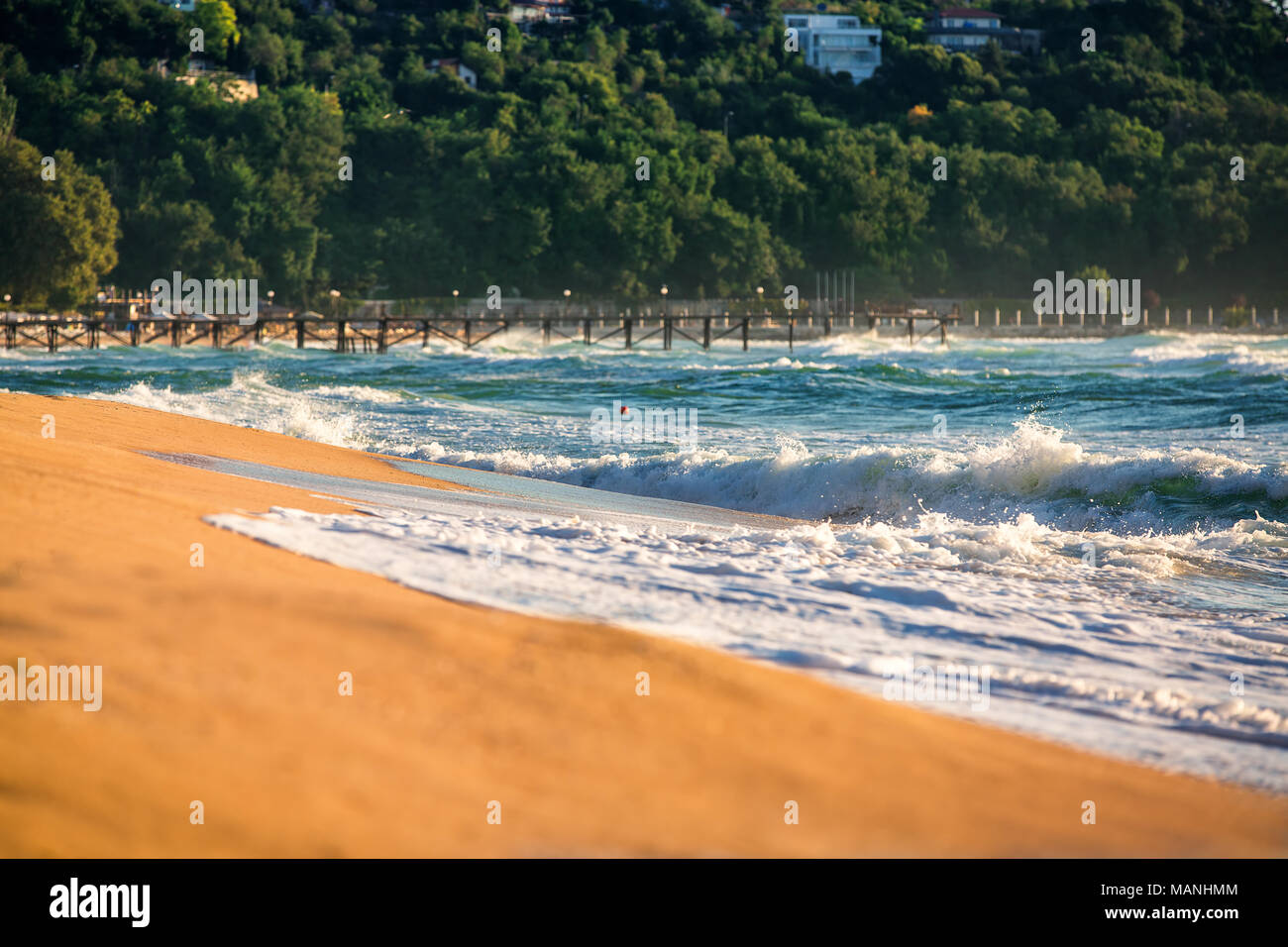 Morning on beach waves washing hi-res stock photography and images - Alamy