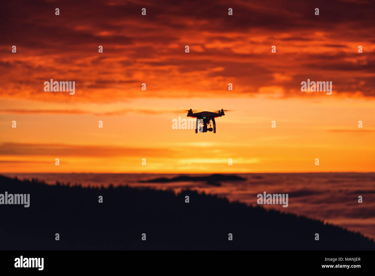 Drone flying through mist hi-res stock photography and images - Alamy