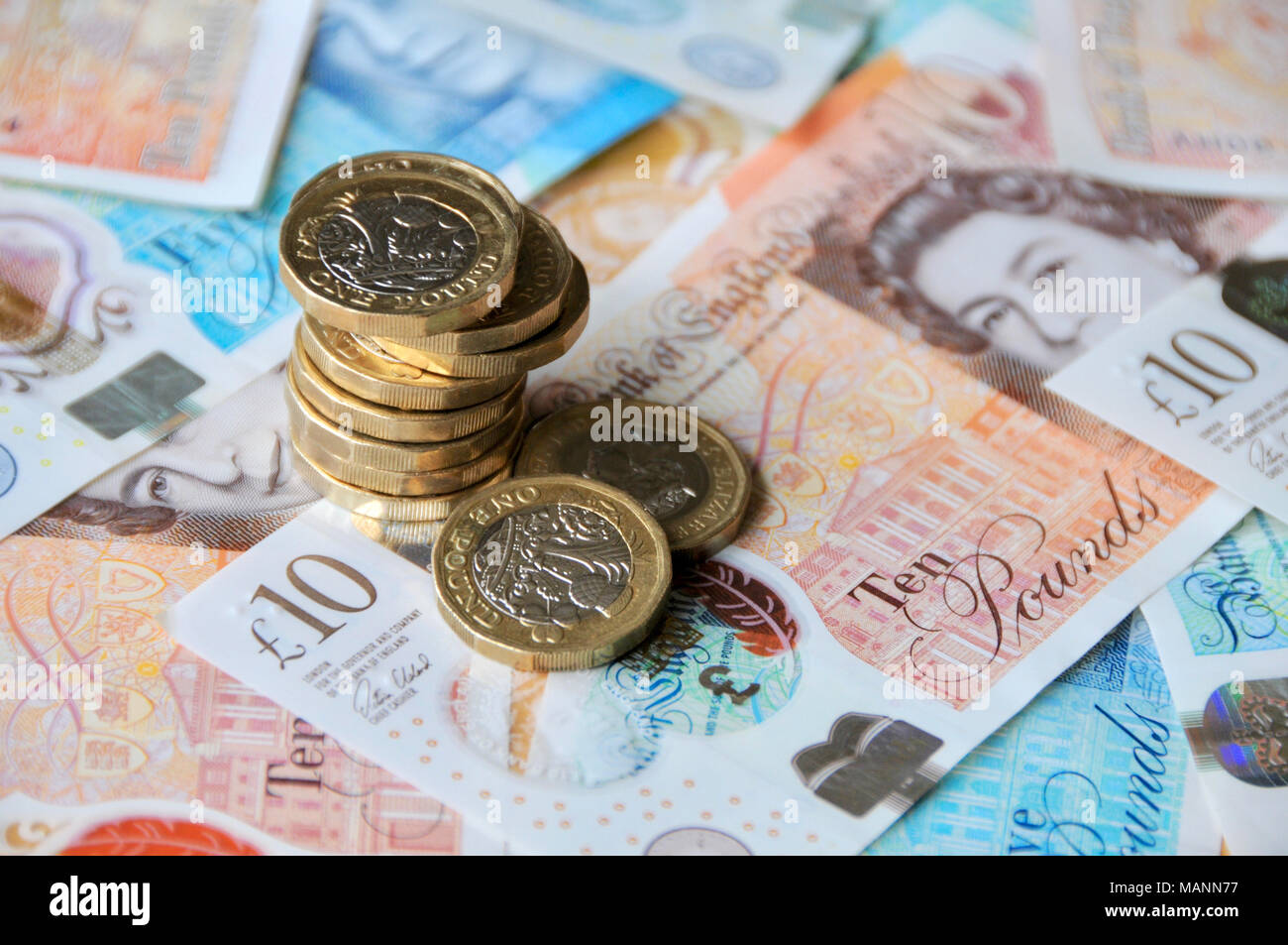 UK Sterling Currency - new notes and coins for 2018. new £1 coins and £ ...