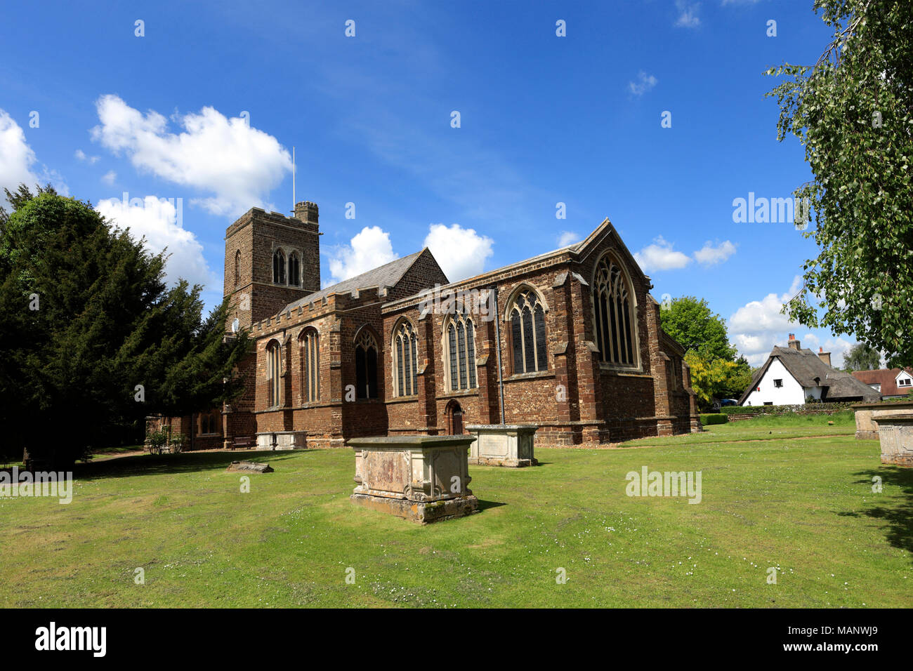 St Swithun parish church, Sandy town, Bedfordshire; England; UK Stock ...