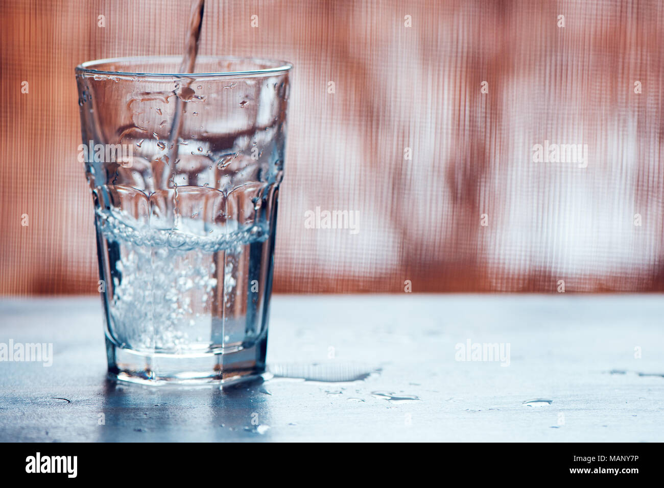 Fizzy water hi-res stock photography and images - Alamy