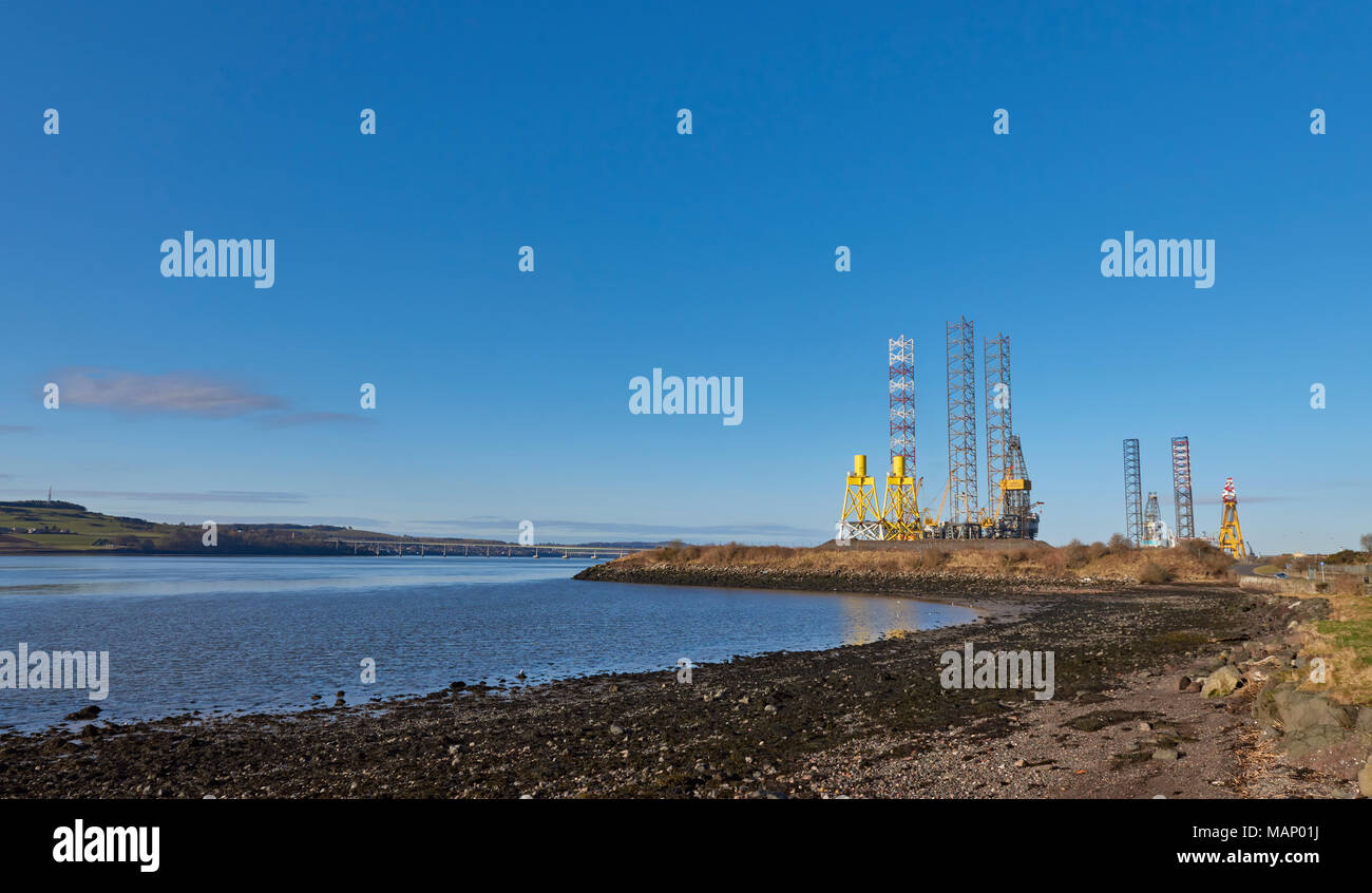 Rowan oil rig hi-res stock photography and images - Alamy
