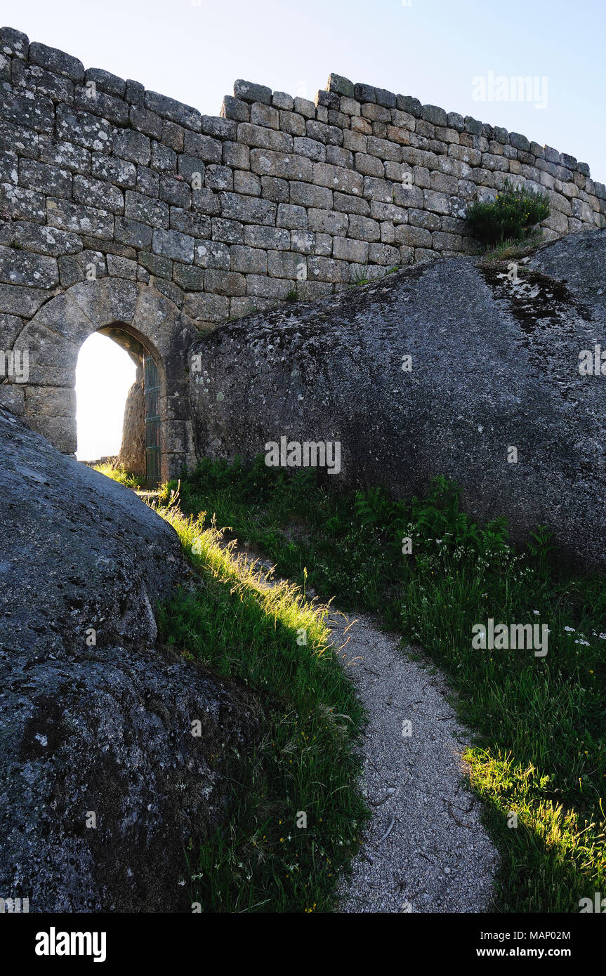 Castro Laboreiro medieval castle. Peneda Gerês National Park, Portugal ...