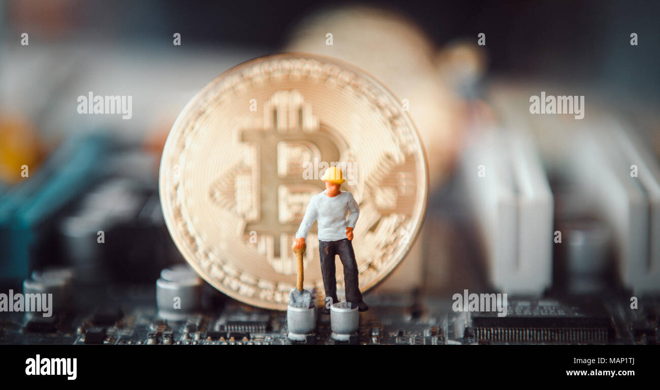 Distributed ledger technology hi-res stock photography and images - Alamy