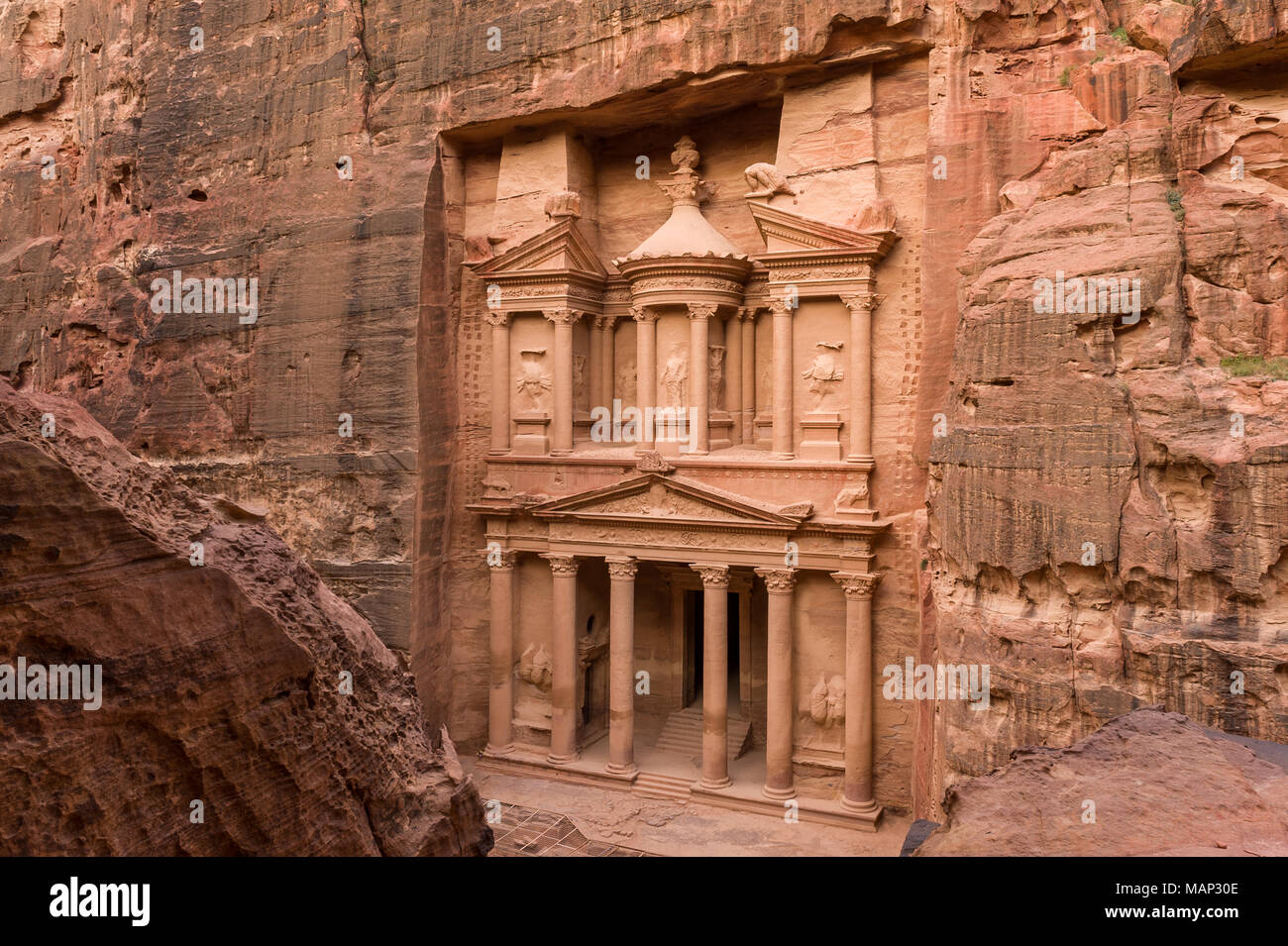 Al batra hi-res stock photography and images - Alamy