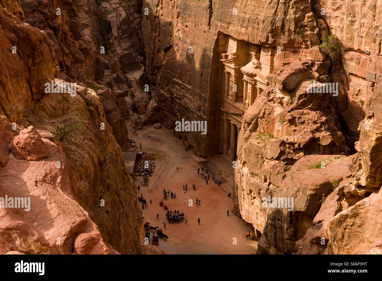 Ancient arab nabatean kingdom hi-res stock photography and images - Alamy