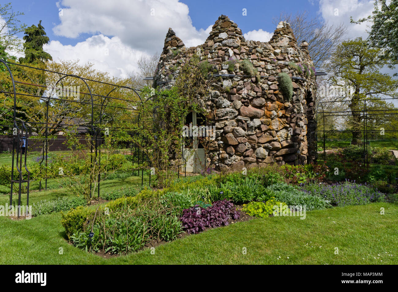Stone folly hi-res stock photography and images - Alamy