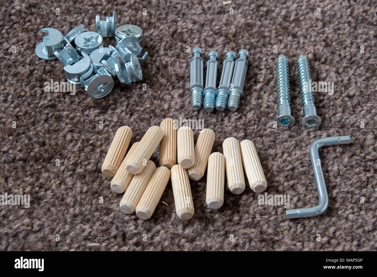 Flat pack furniture hi-res stock photography and images - Alamy