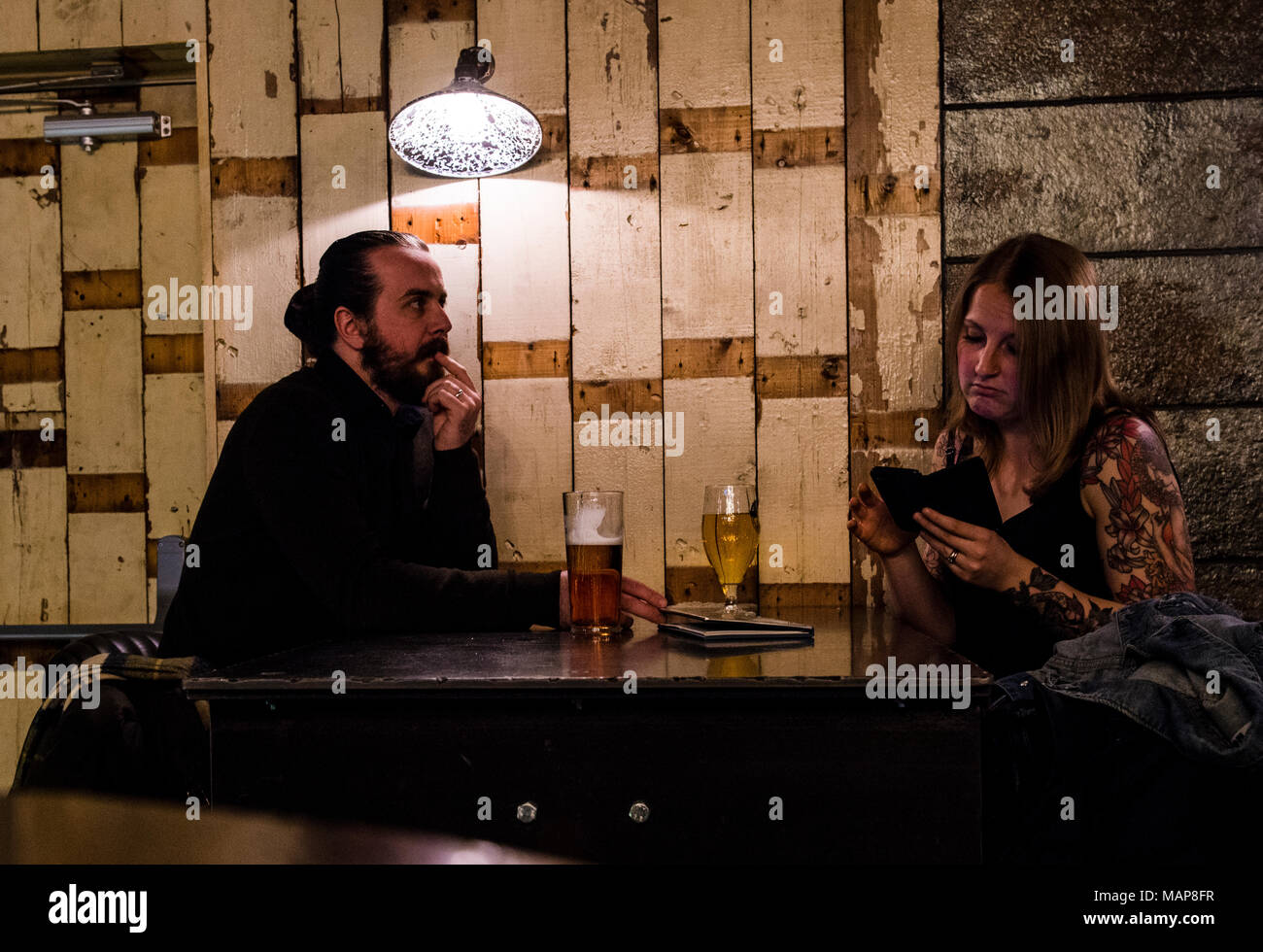 Bad manners phone hi-res stock photography and images - Alamy