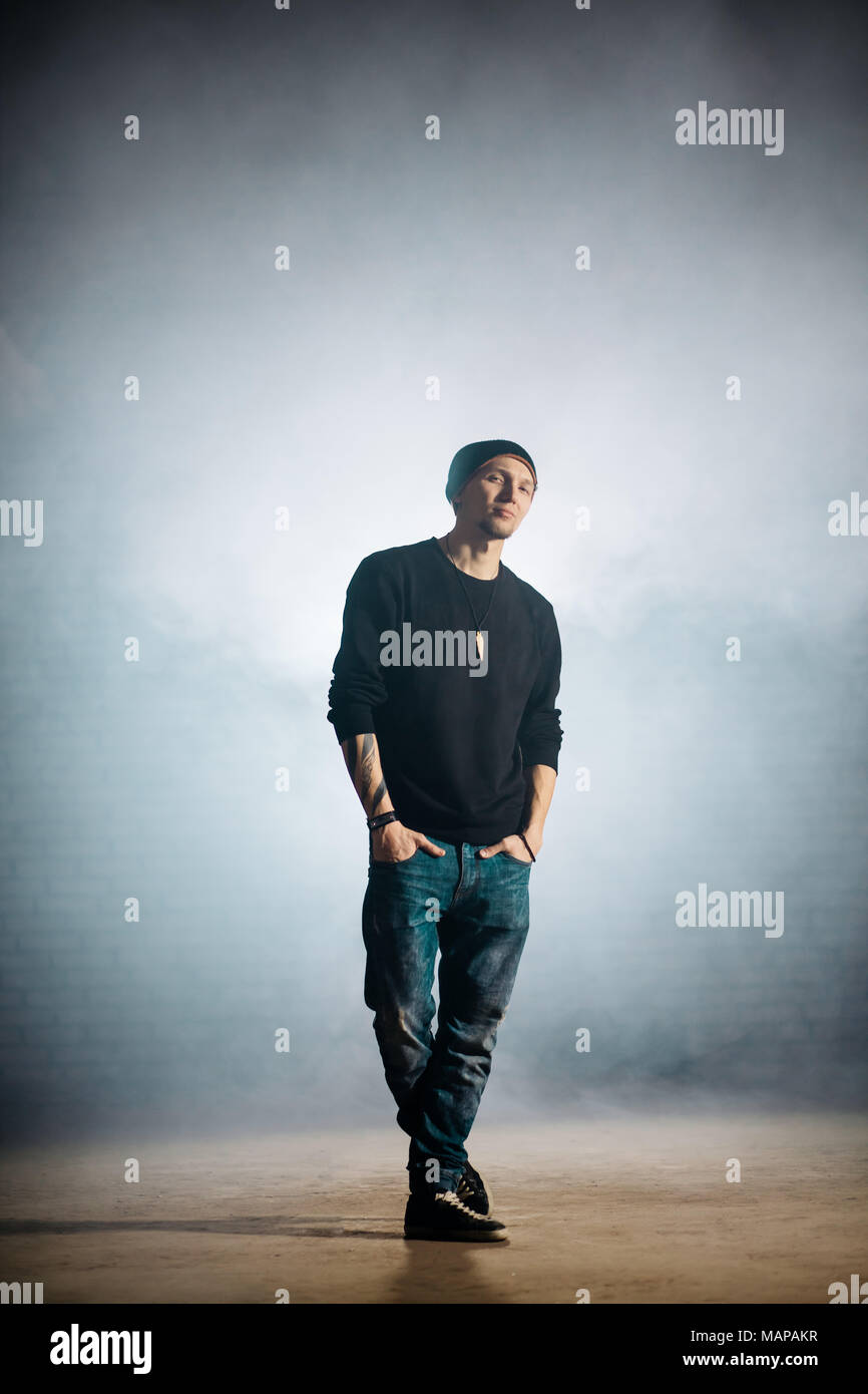 Hands gesture rapper hi-res stock photography and images - Alamy