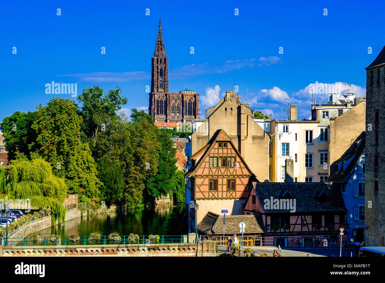 Strasbourg skyline, half-timbered house, cathedral, Ill river, La ...
