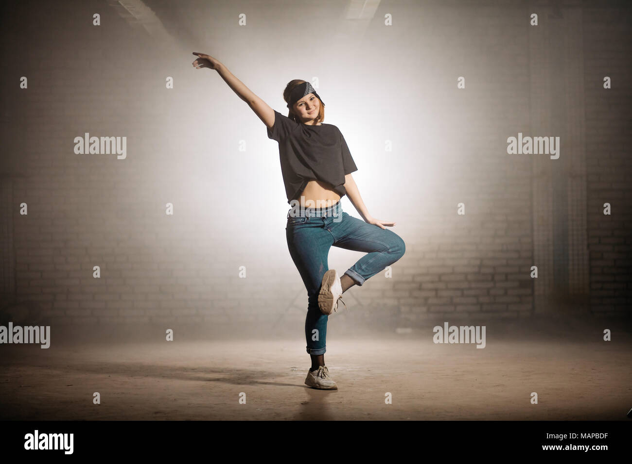 Pointing toes hi-res stock photography and images - Alamy