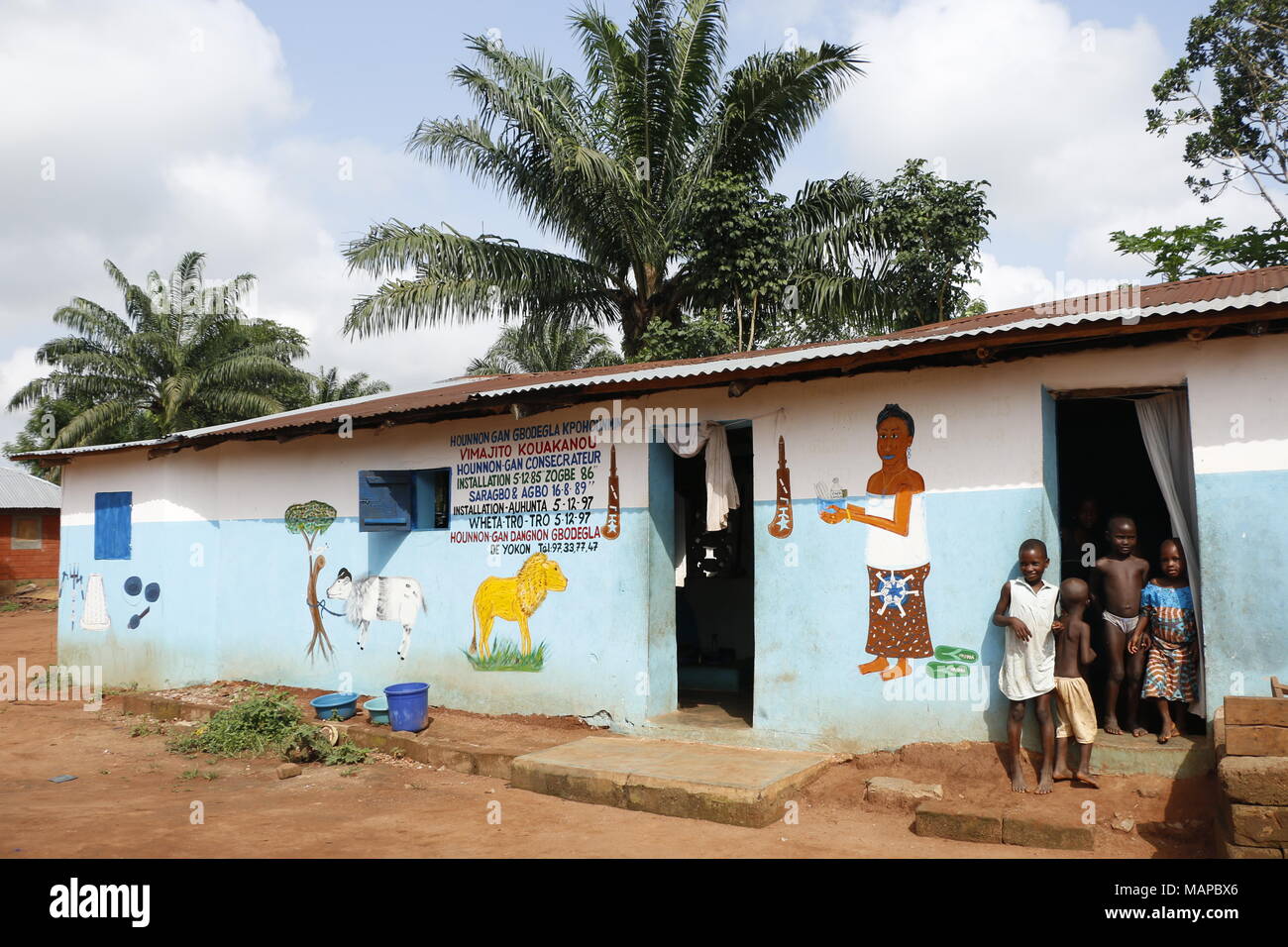 Village life in Benin, children outside a door Stock Photo - Alamy