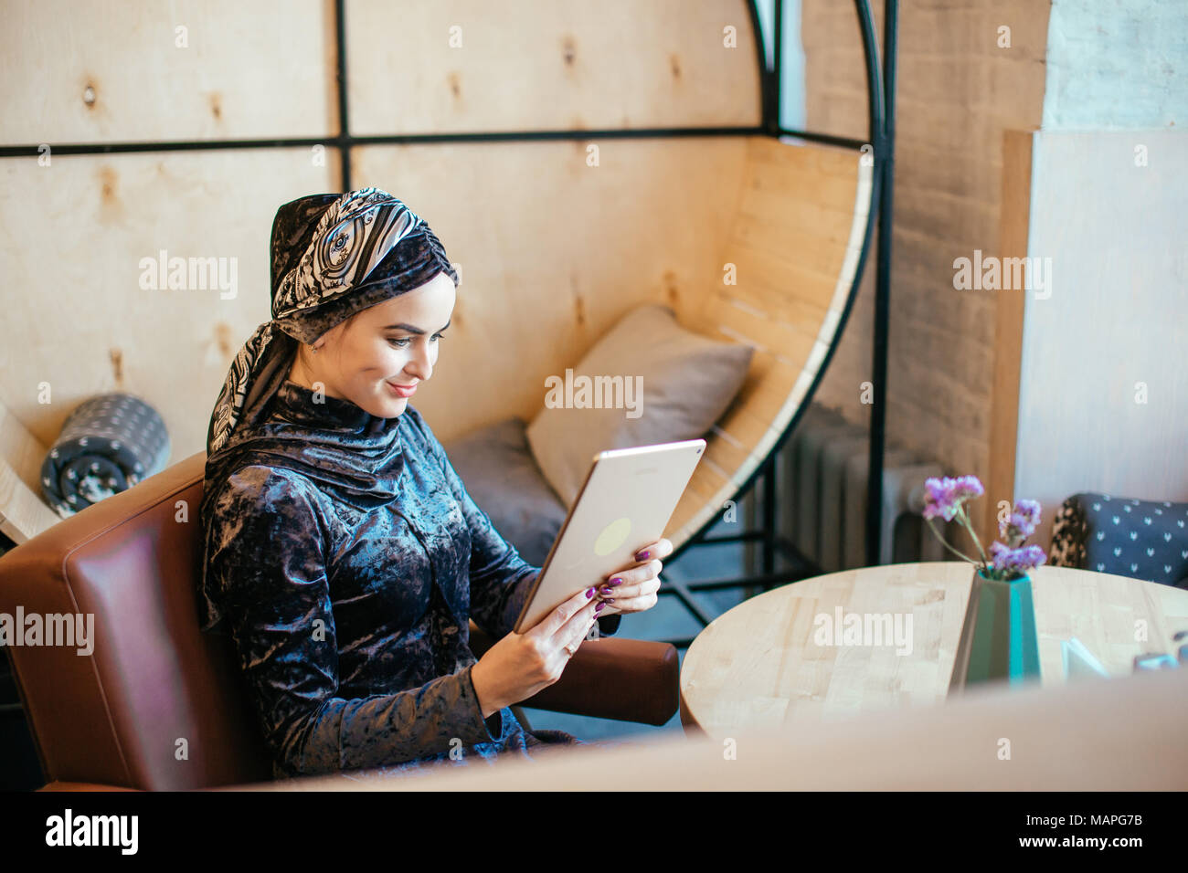 Portrait pretty muslim college student hi-res stock photography and ...