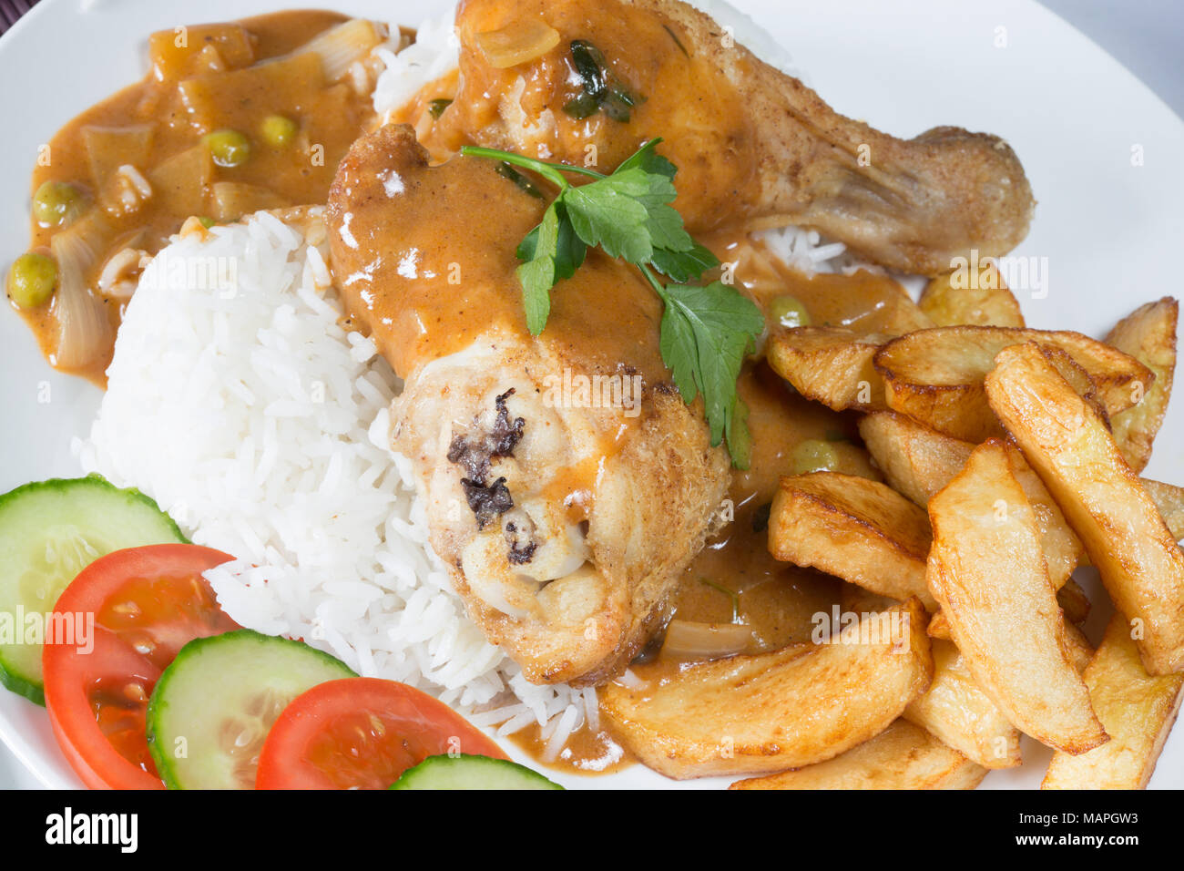 Chicken Curry With Rice And Chips