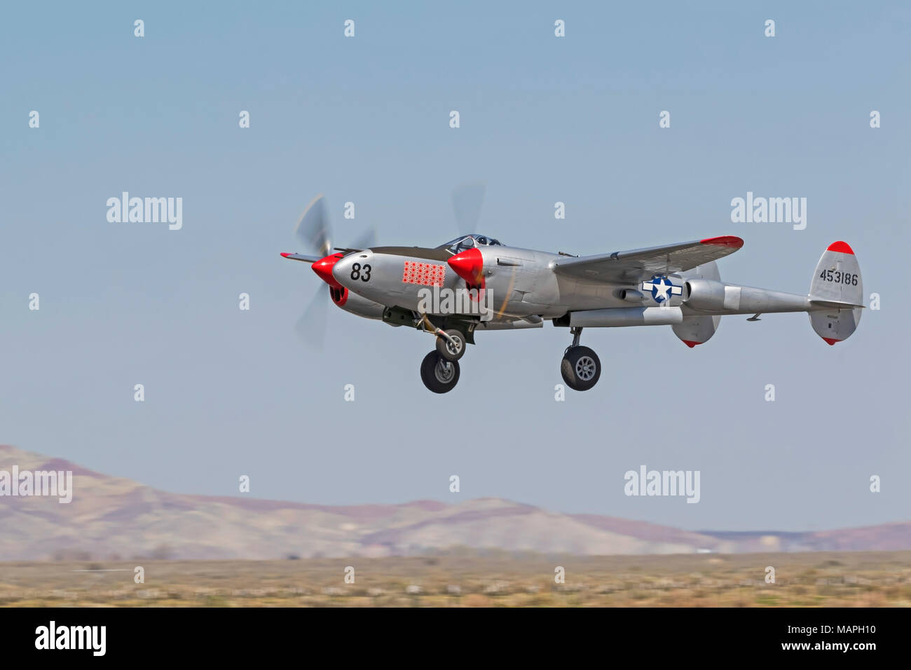 Airplane vintage WWII P-38 Lightning fighter aircraft Stock Photo - Alamy
