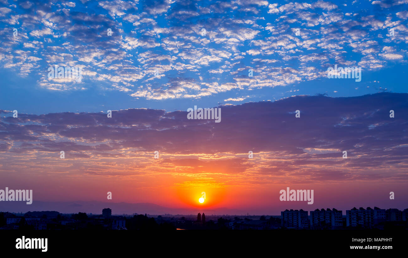 Beautiful vibrant sunrise on spring (summer) morning Stock Photo - Alamy