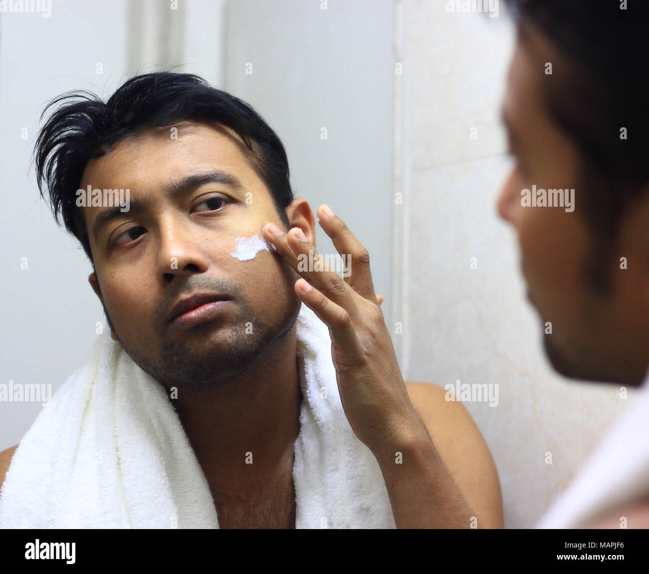 Metrosexual male hi-res stock photography and images - Alamy