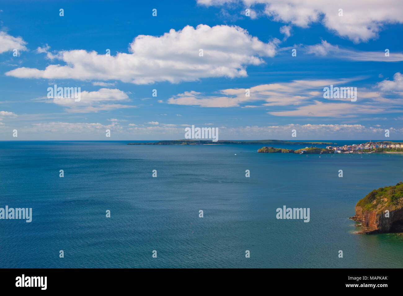 Tenby pembrokeshire coast hi-res stock photography and images - Alamy