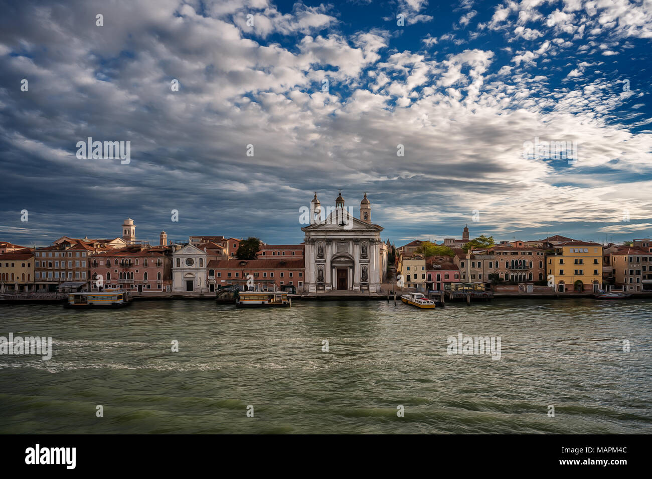 Kanal grand hi-res stock photography and images - Alamy