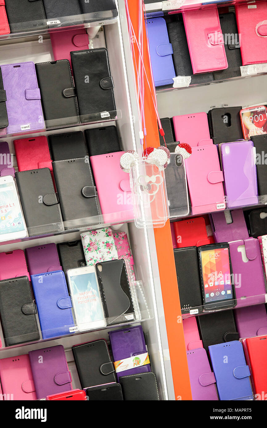 Both horizontal and vertical images (4) in this small set regarding ...