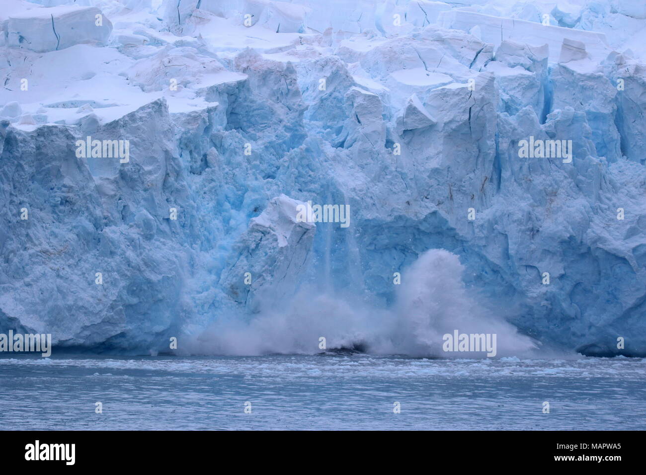 Antarctic glacier calving Stock Photo - Alamy