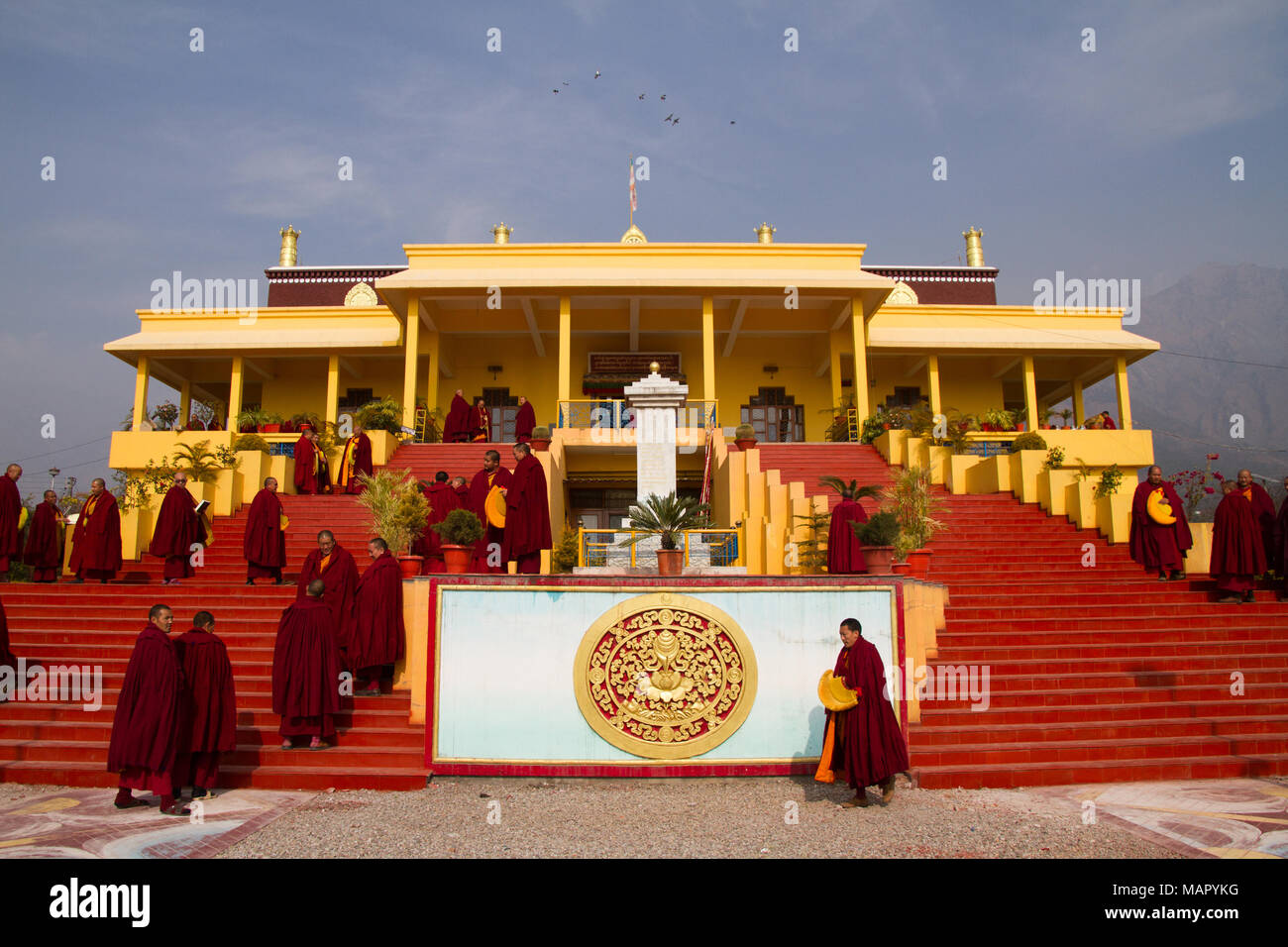 Buddhist monks and the Karmapa temple, Gyuto Tantric Monastery ...