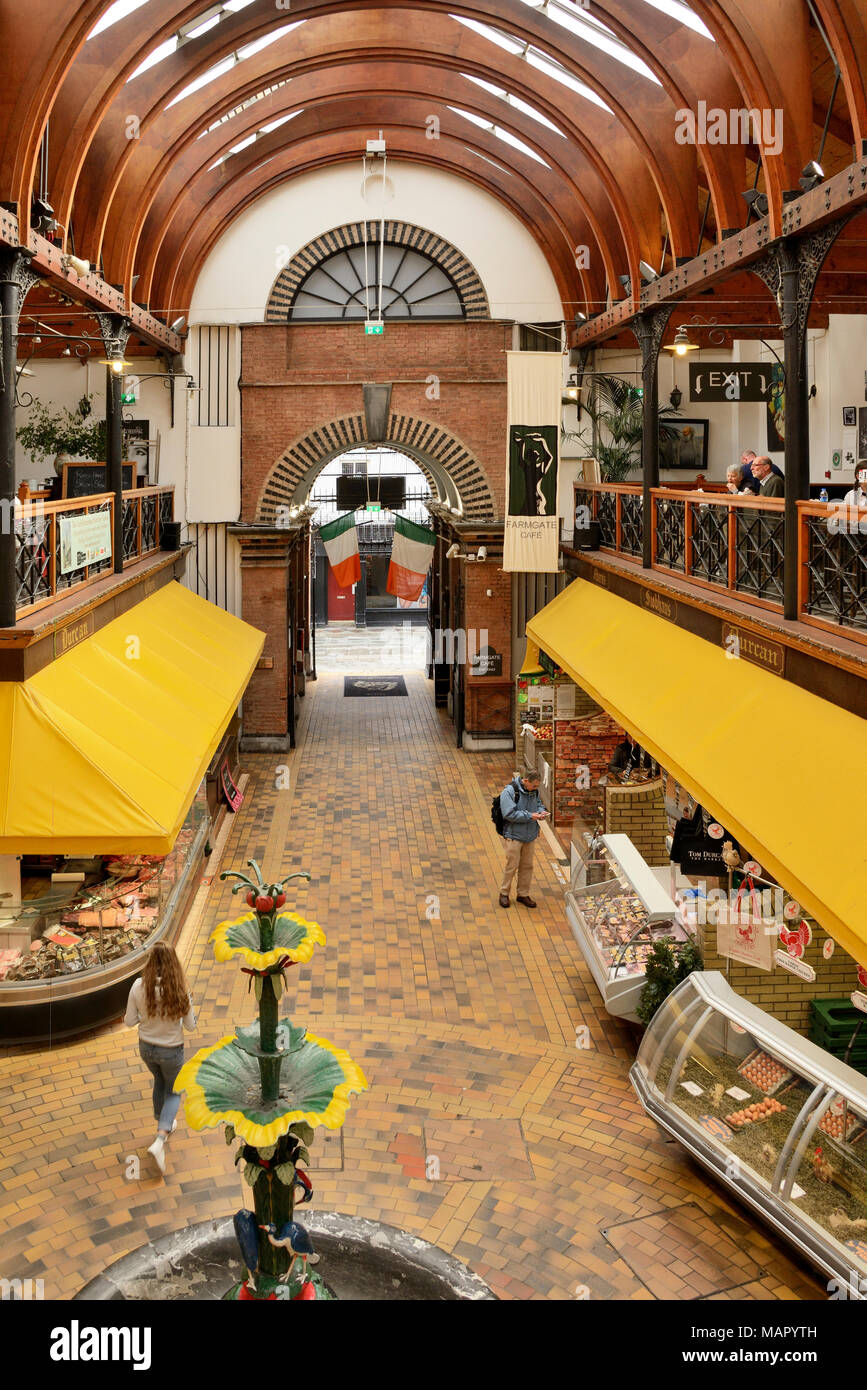 Stall entrance arch hi-res stock photography and images - Alamy