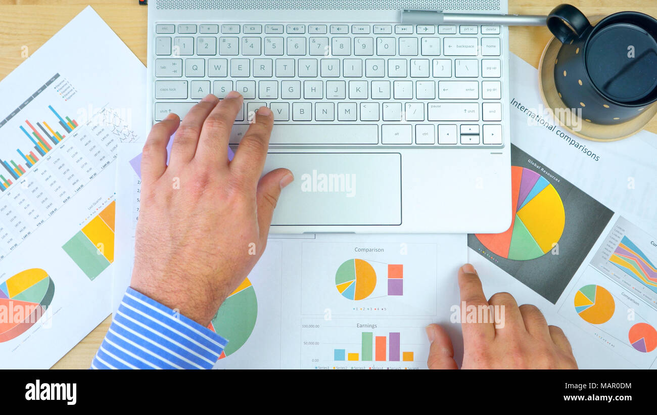 Numbers computer screen spreadsheet hi-res stock photography and images ...