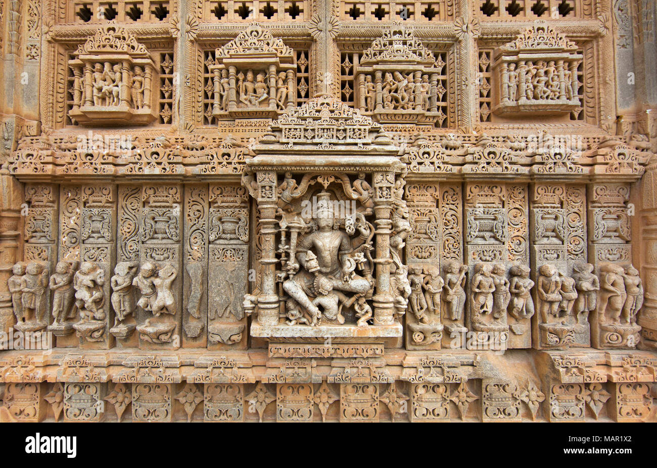 India arches 11th century hi-res stock photography and images - Alamy