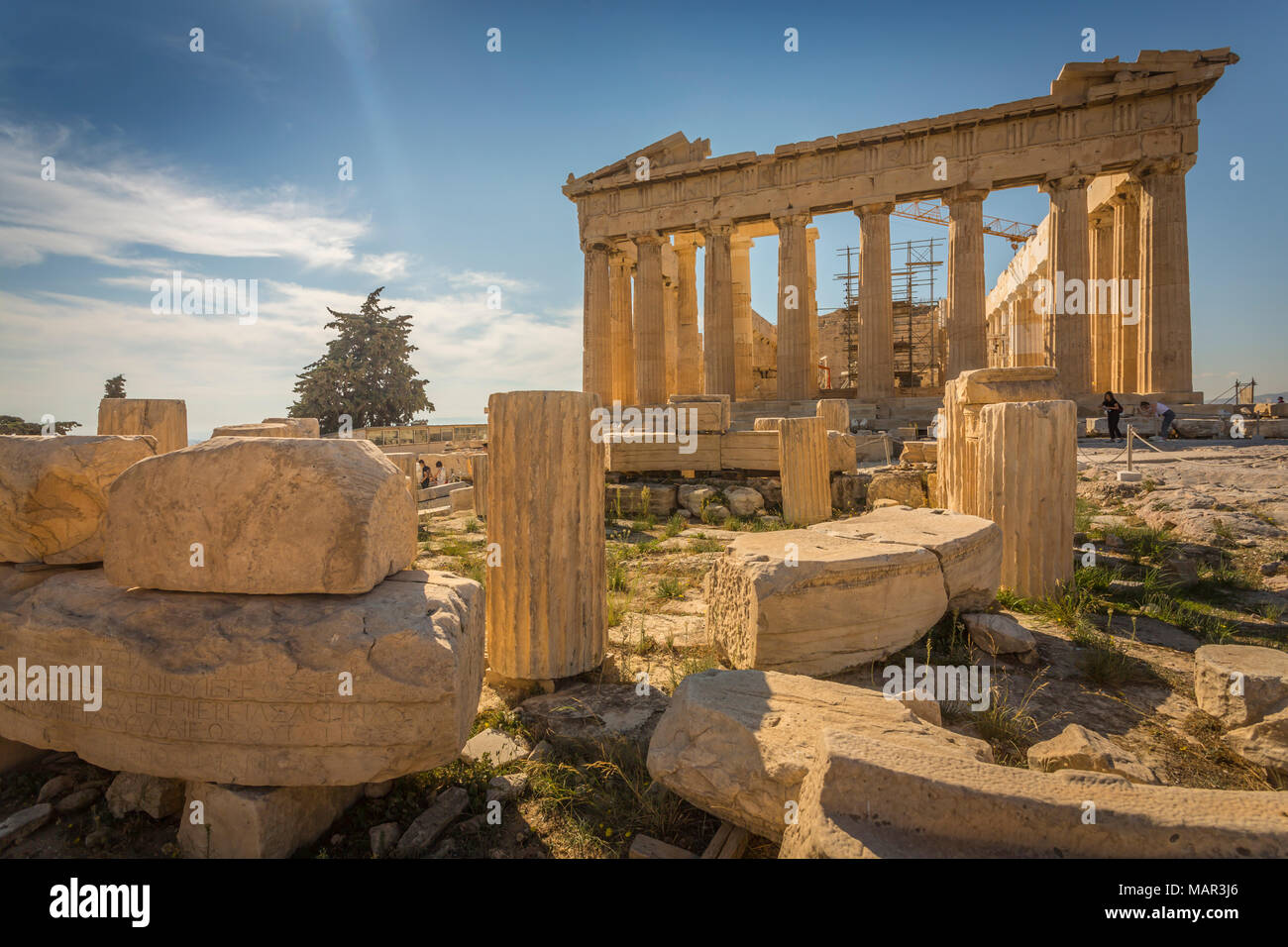 Athens parthenon sunlight hi-res stock photography and images - Alamy