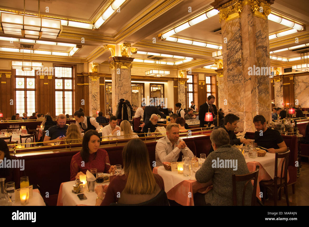 Cafe zedel london hi-res stock photography and images - Alamy