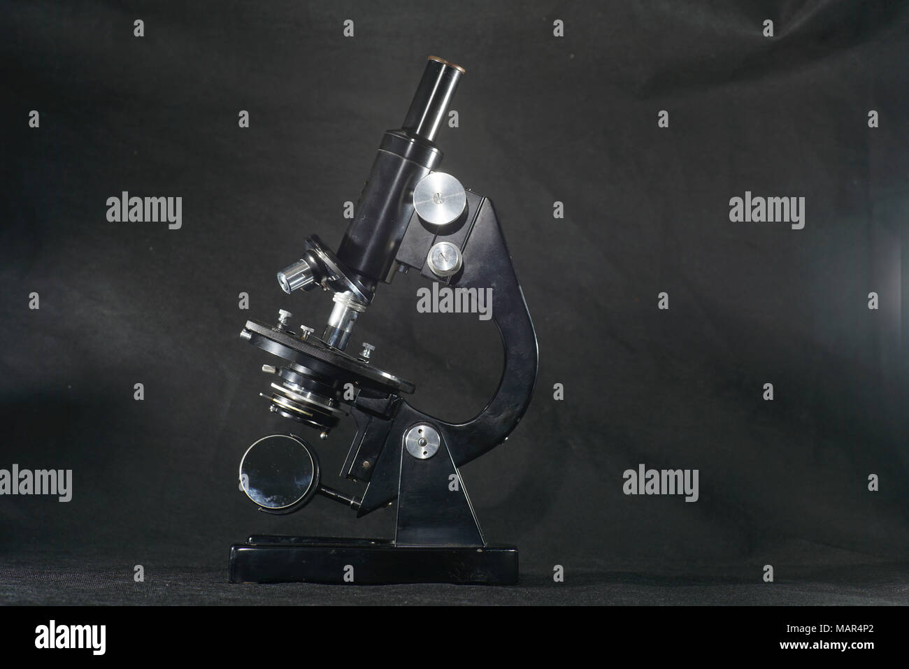 Old microscope in top quality fully functional Stock Photo - Alamy